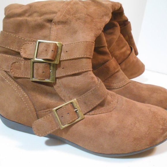 BONGO | Shoes | Tan Suede Flat Slouch Boots Zipper Midkneehigh Boot ...